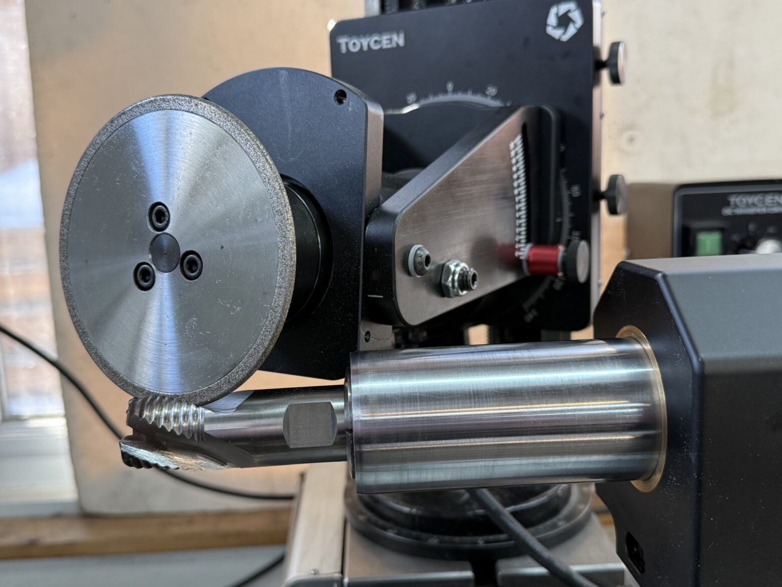 Benchtop Tool and Cutter Grinder ~ Advanced End Mill Sharpener ...